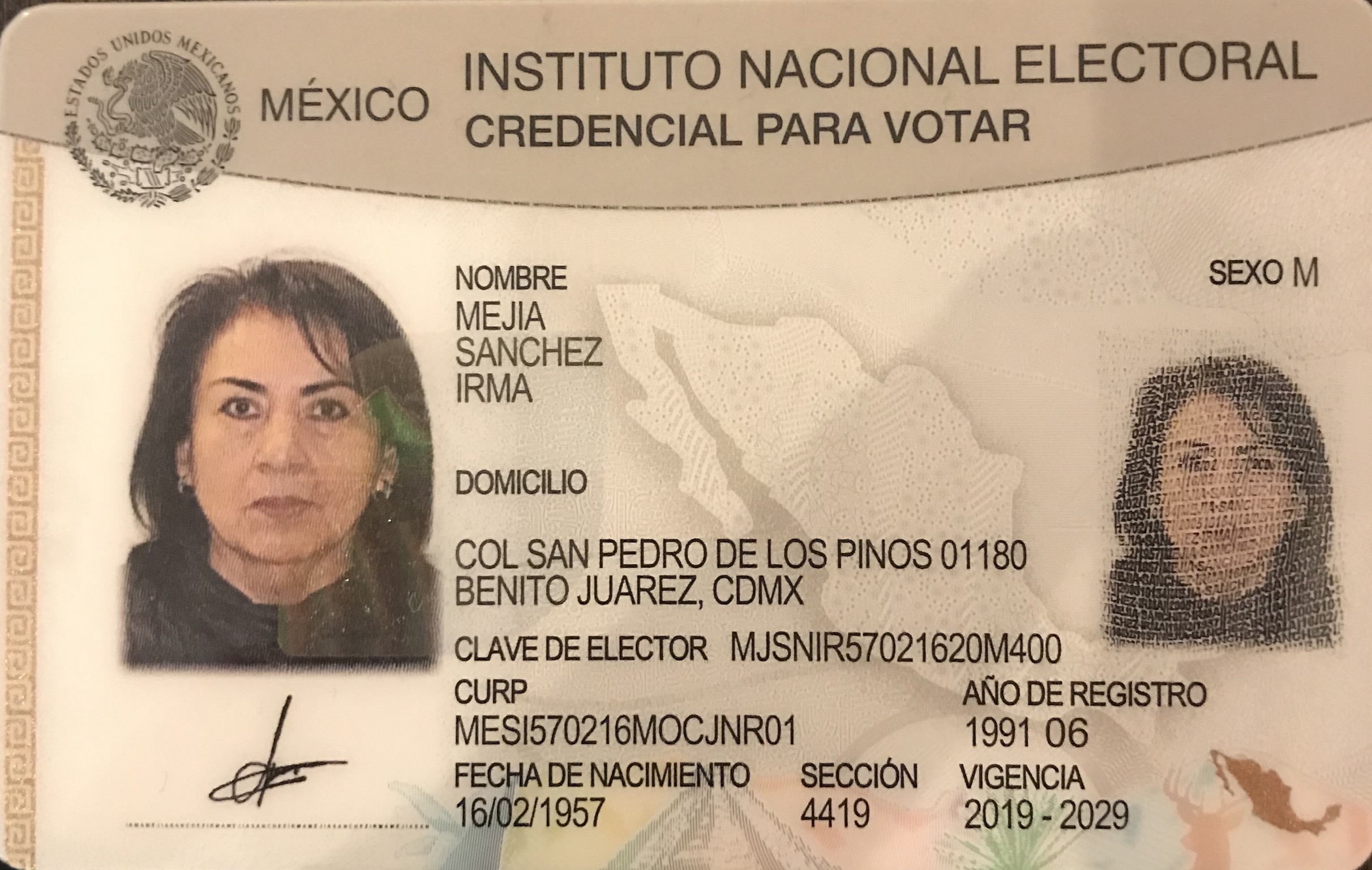 INE (Persona Física: titular / Persona Moral: Representante legal ...